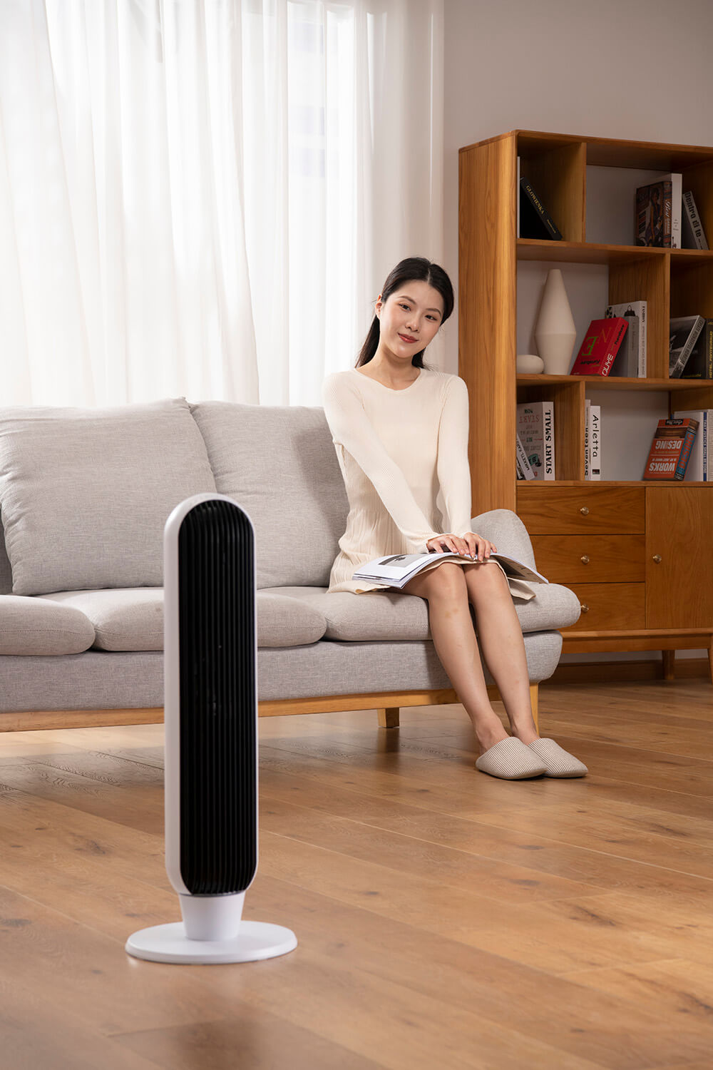 Digital PTC tower heater with oscillation 2000W – Celsiusx